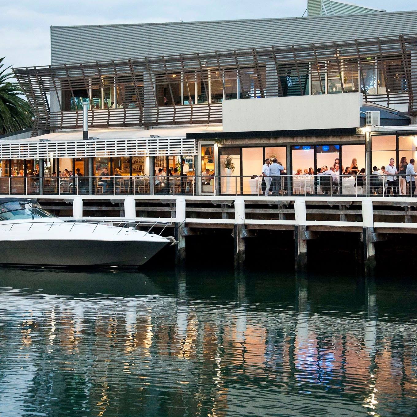 Apply now: Restaurant Manager at Mr Hobson - Port Melbourne, VIC | Barcats