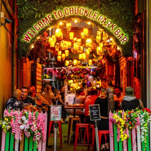 Apply now: Cocktail bartender, afternoon and evening shifts at Chuckle ...